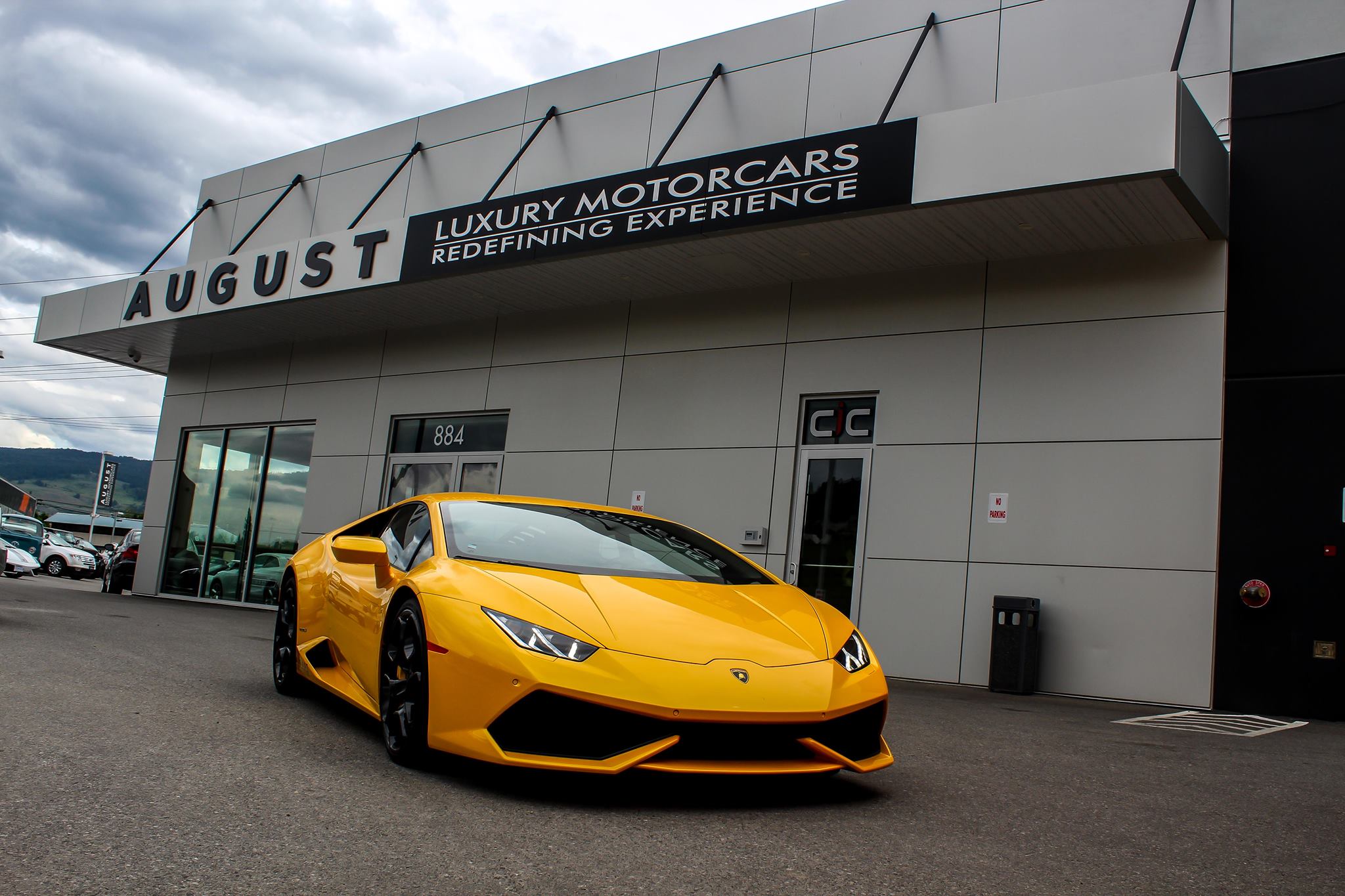 August Luxury Motorcars - Kelowna, BC | Okanagan Local