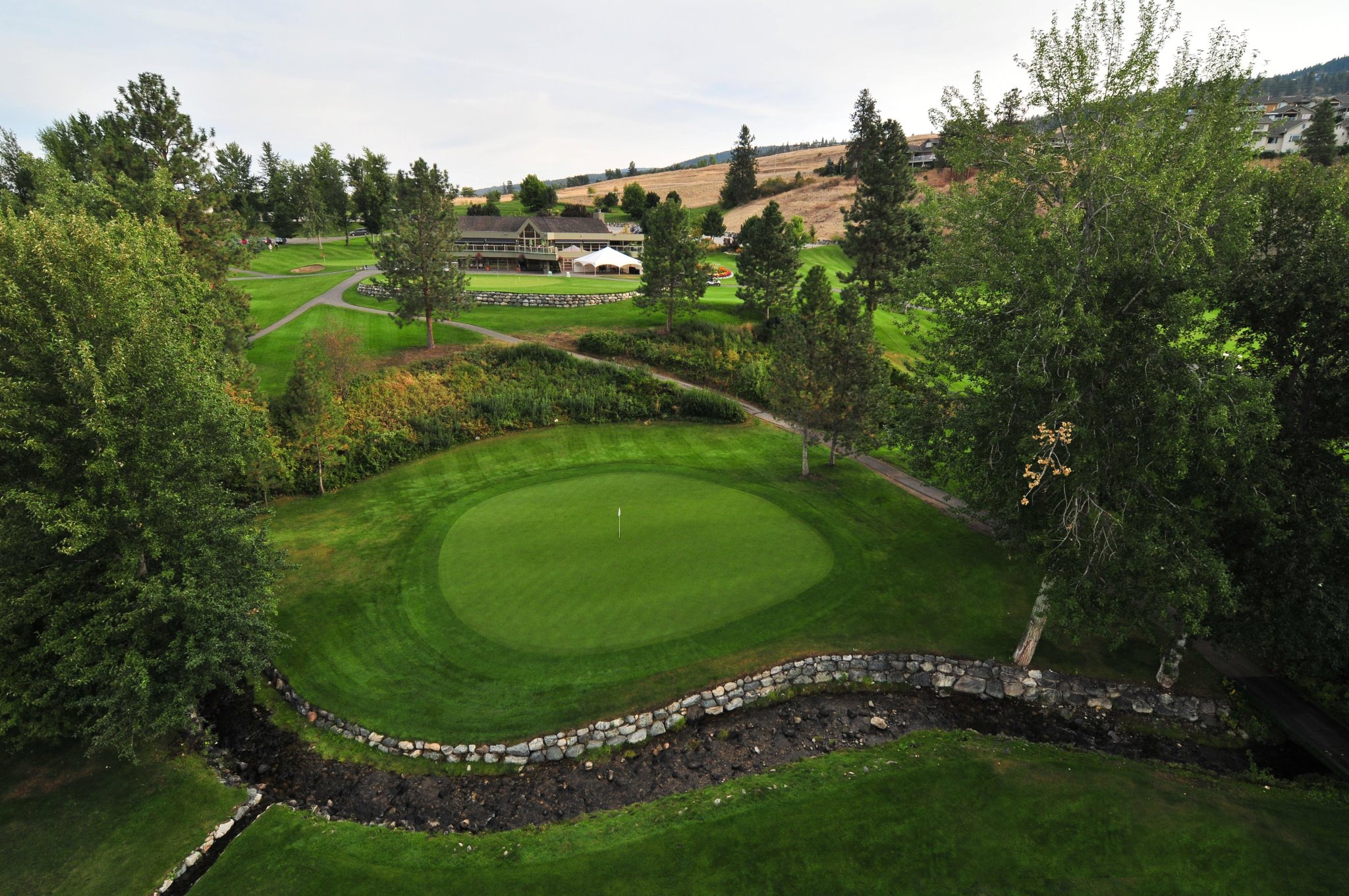 Sunset Ranch Golf & Country Club - Kelowna, BC | Okanagan Local